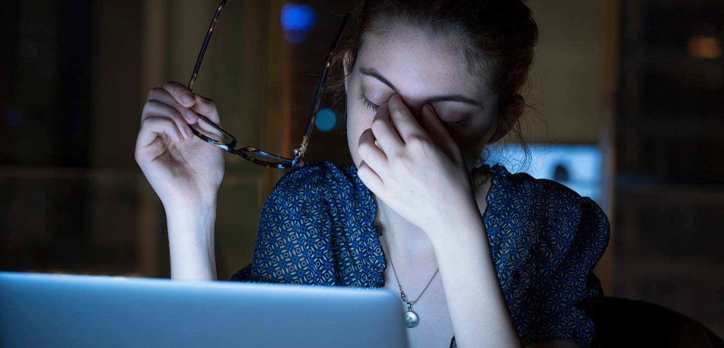 Consejos para minimizar la fatiga visual digital | Chubb